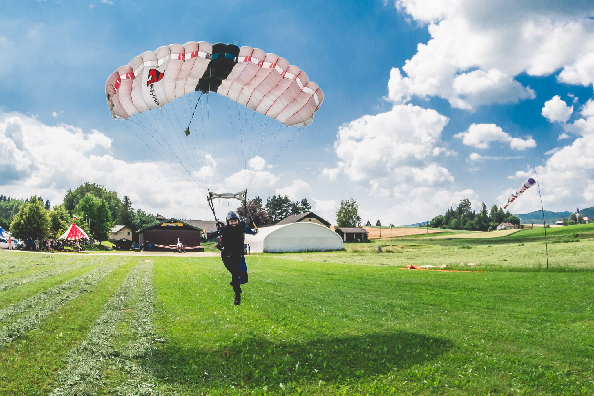 Skydiving school – Skydive Ljubljana